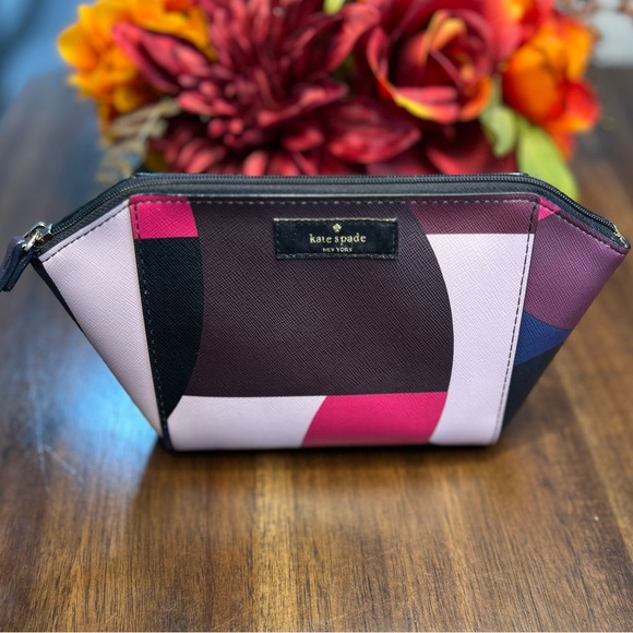 kate spade | Bags | Kate Spade New York Geometric Cosmetic Pouch Euc ...